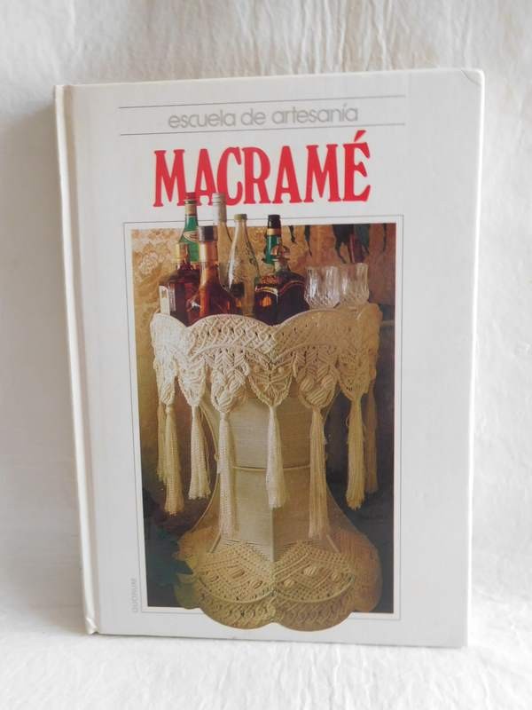 Libro Macramé. Ed. Quorum.